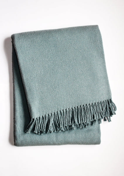 301 - Solid Plush Cotton Blend Throw - 55" x 70" – A Soft Idea